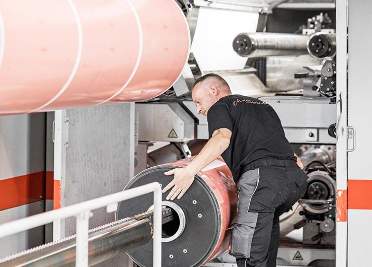 Druckqualität im Rollenvordruck | Wellpappe | Christiansen Print